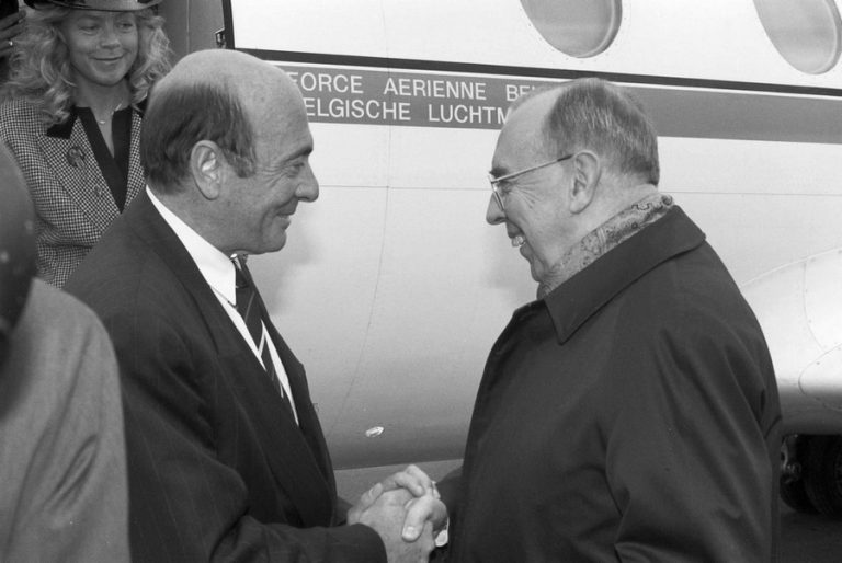 Visit by NATO Secretary General Manfred Worner to Poland | HISTORIA.org ...