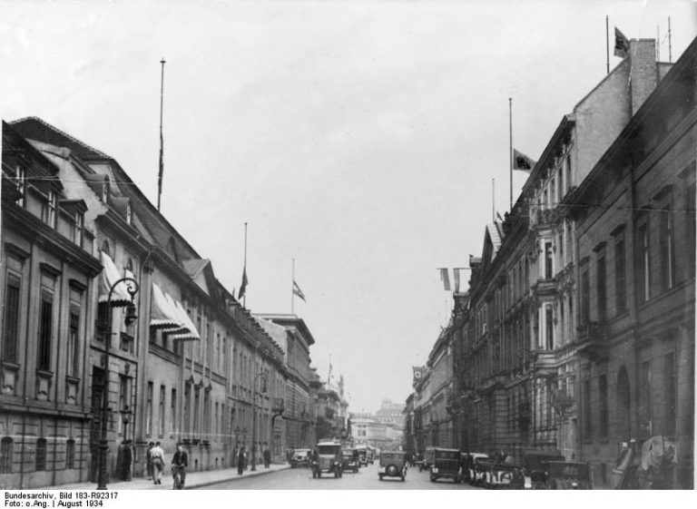 Berlin, Wilhelmstraße | HISTORIA.org.pl - historia, kultura, muzea ...