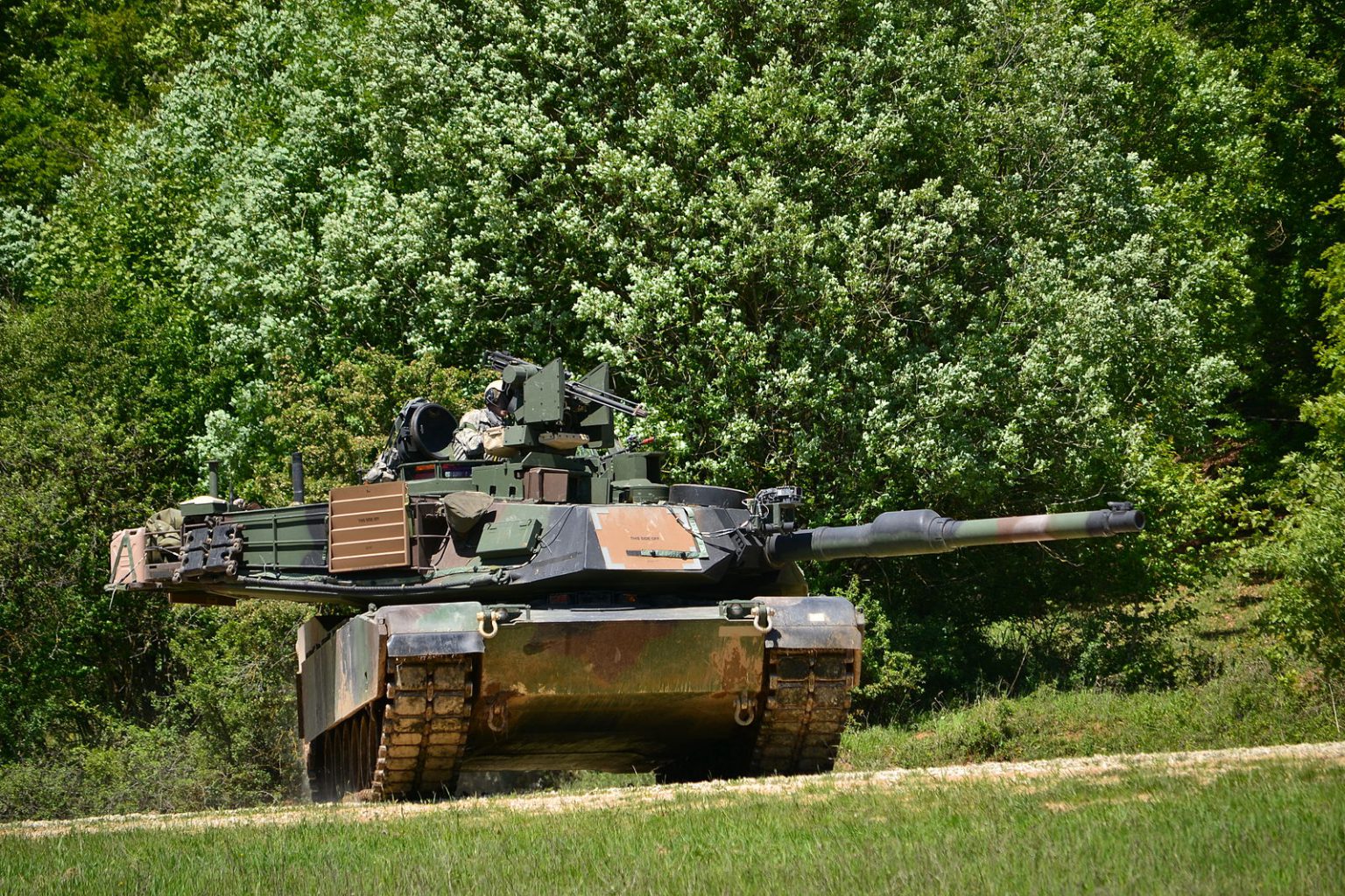 Czołg Abrams M1A2 SEP v.3. Pancerna husaria dla Wojska Polskiego ...